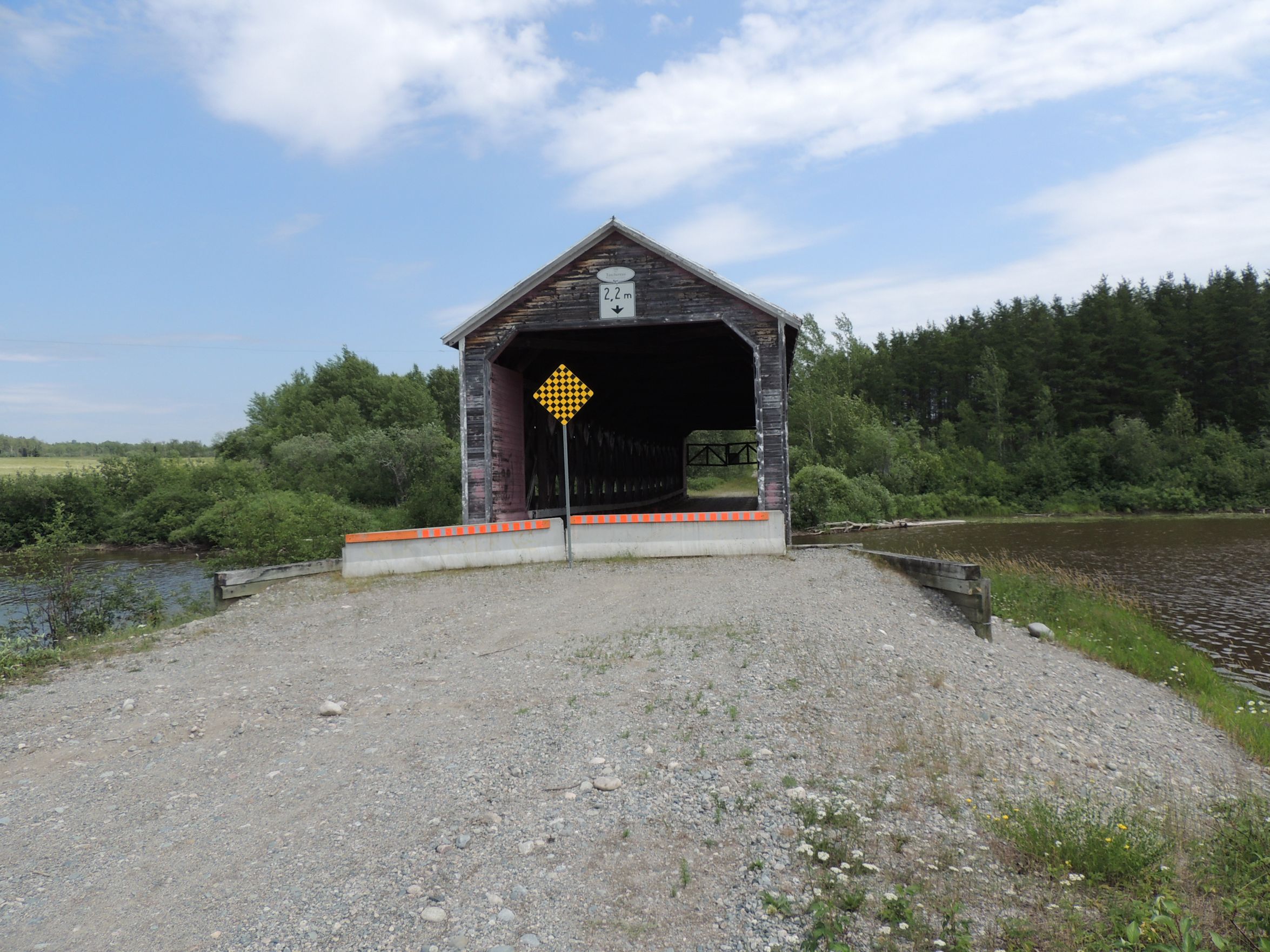 Une nouvelle prise de vue sur le pont Taschereau | Les ponts couverts ...