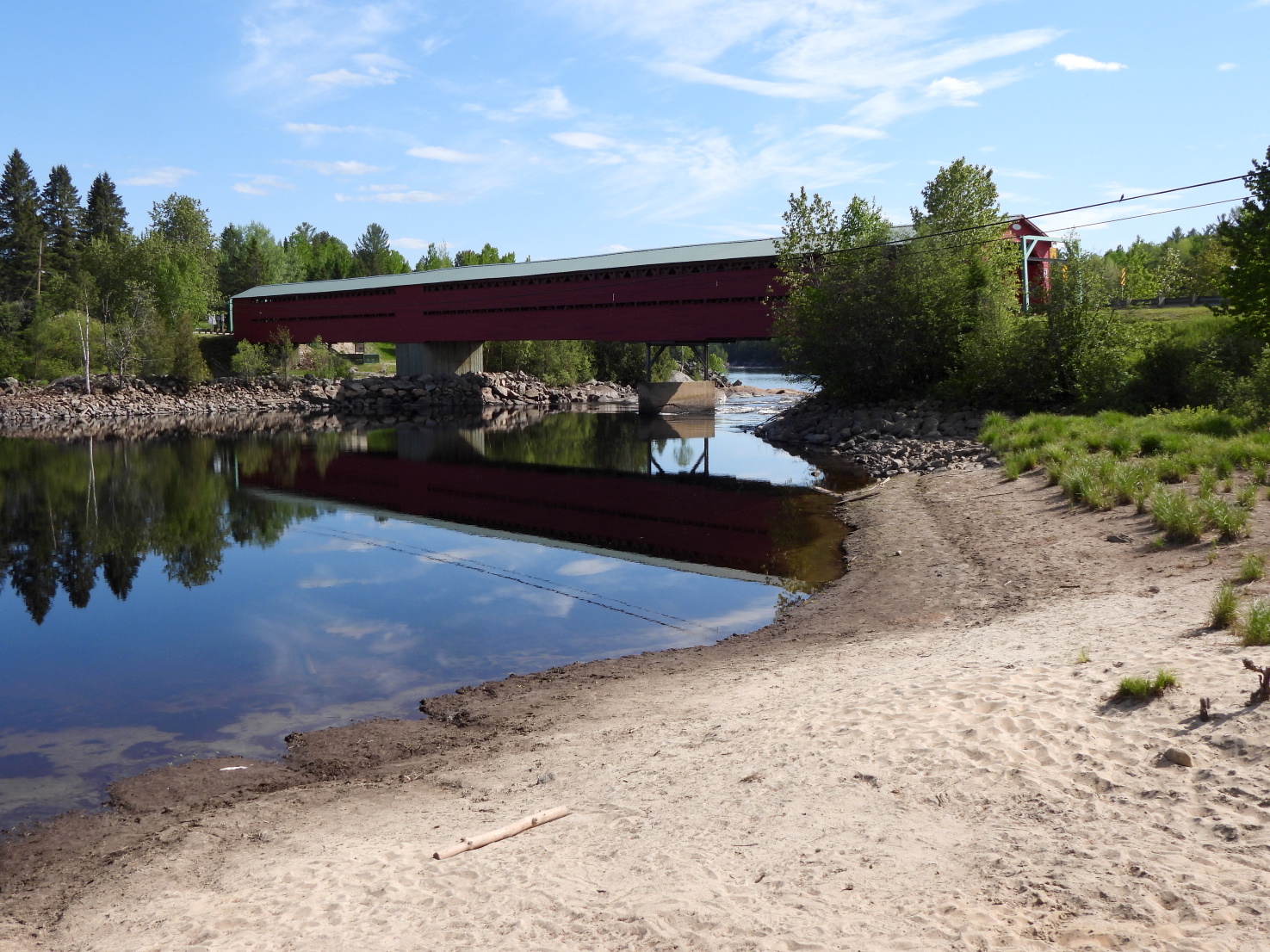 À destination de Kiamika et Grand-Remous | Les ponts couverts au Québec