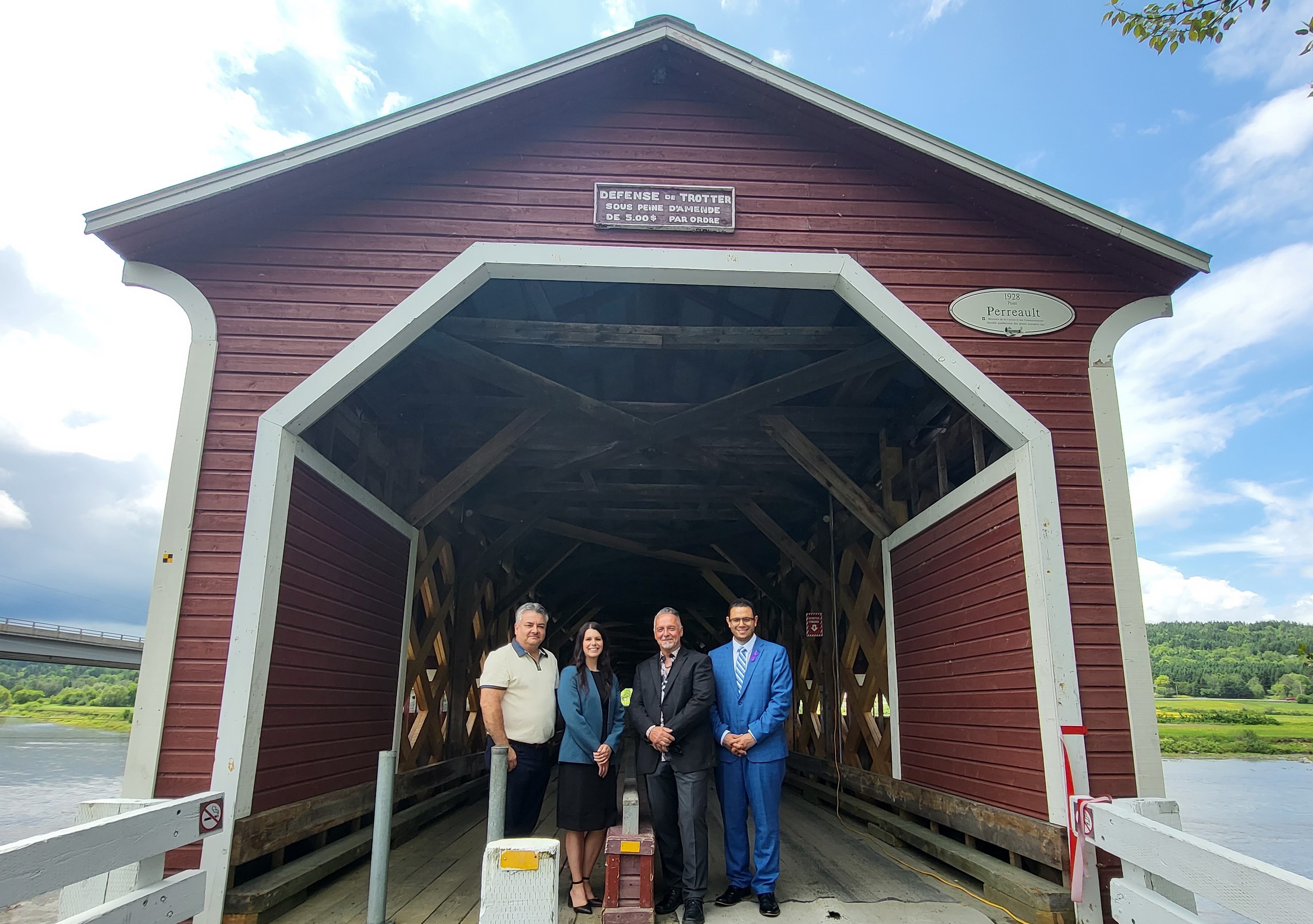 Travaux terminés : le pont Perrault est officiellement inauguré | Les ...